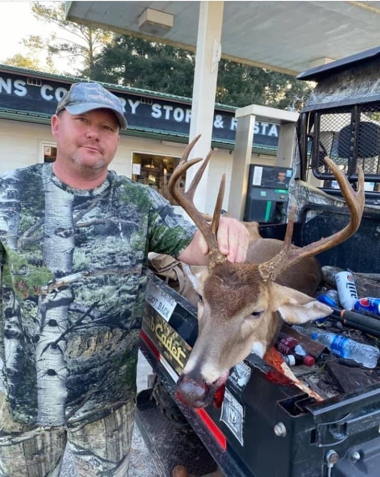 Edward Knight Drops Florida Deer – TLO Outdoors